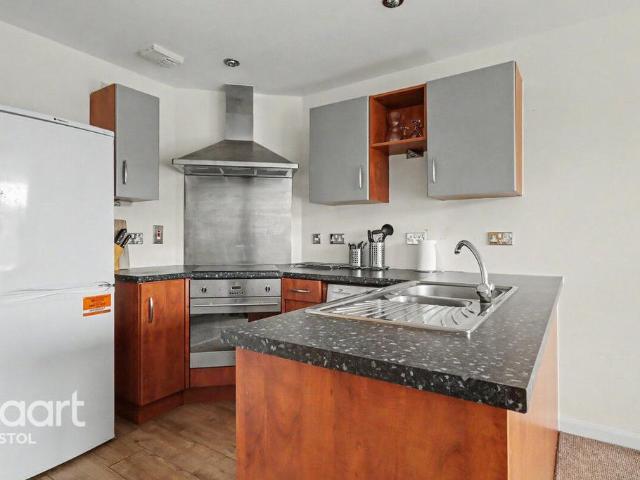 Deanery Road, Bristol 1 bed flat to rent £1,450 pcm £335 pw