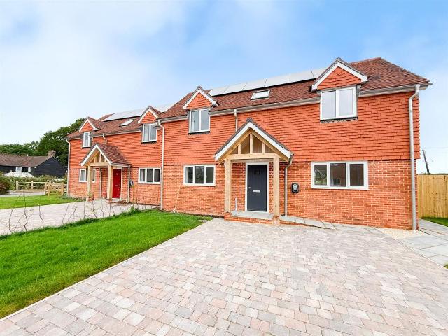 Deanland Road, Golden Cross, Hailsham BN27, 4 bed semi detached house to rent, £2,750 pcm | PrimeLocation