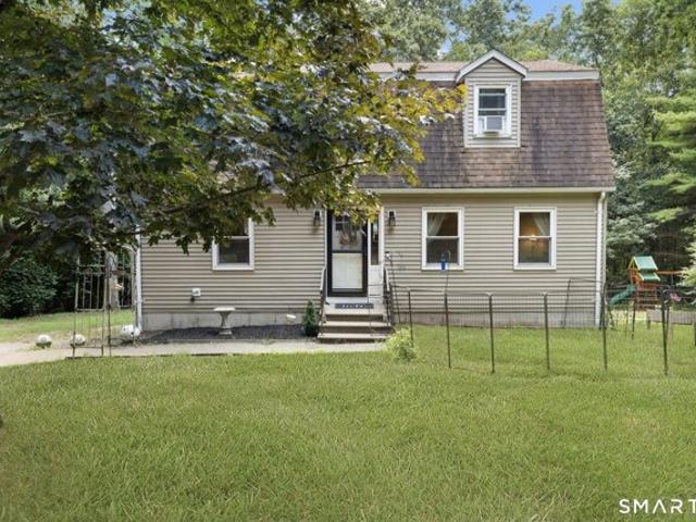Deanna Dr, Griswold, Home For Sale
