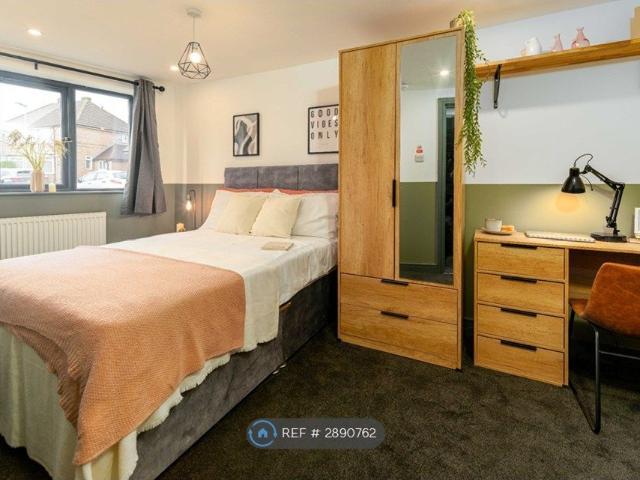 Deans Road, Manchester M27, Room to rent, £695 pcm | PrimeLocation