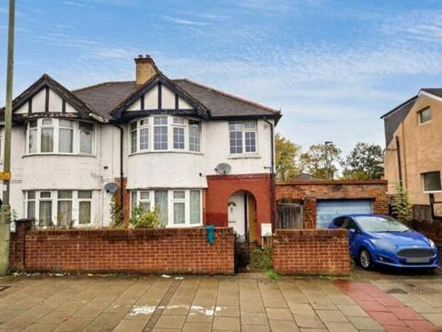 Deansbrook Road, Edgware, 1 Bedroom Flat