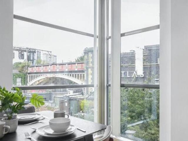 Deansgate, Manchester, 2 Bedroom Flat
