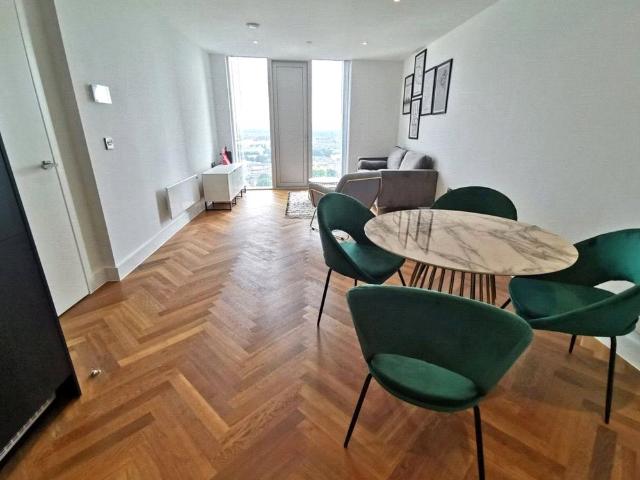 Deansgate Square, 9 Owen Street, Manchester City Centre, Greater Manchester, M15 4UD