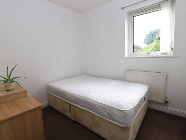 Dearden Street, Bury