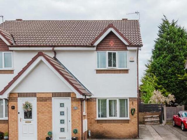 Dearne Drive, Stretford, 2 Bedroom Semi detached