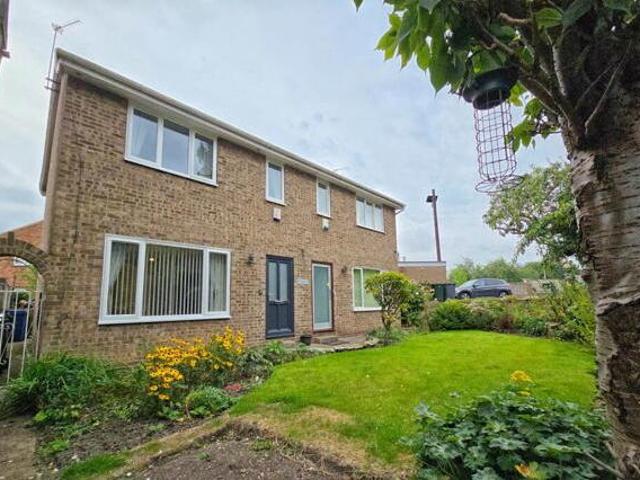 Dearne Hall Road, Barugh Green, 3 Bedroom Semi detached