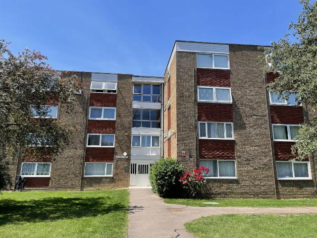 Dearne Walk, Bedford MK41, 2 bed flat to rent, £995 pcm | PrimeLocation