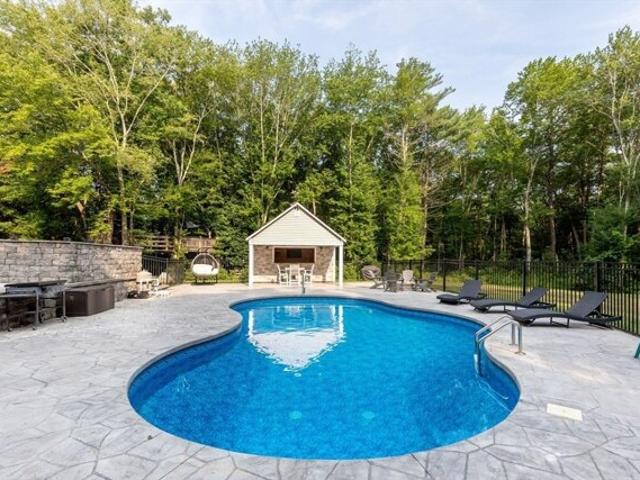 Debbie Ln, Freetown, Home For Sale
