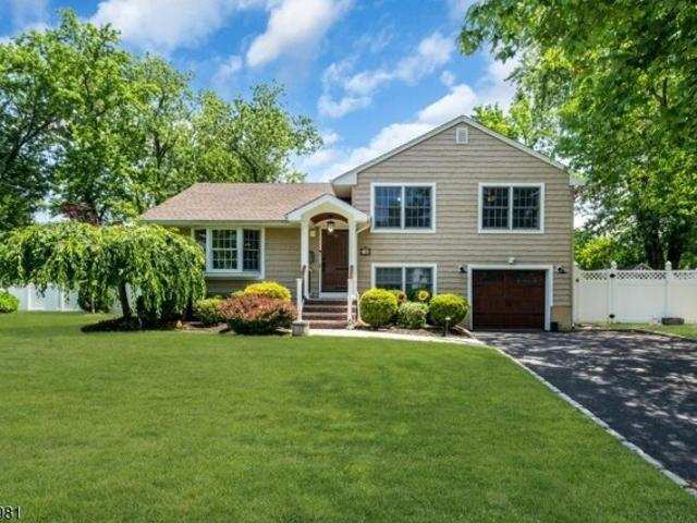 Deborah Way, Fanwood, Home For Sale