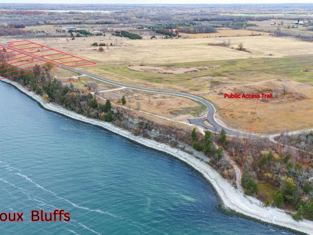 Debroux Ct, Unit 8, Sturgeon Bay, WI 54235 | MLS #50310 | Compass
