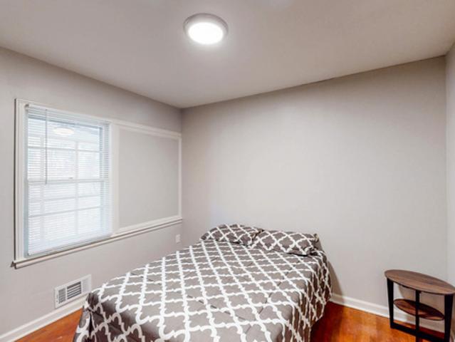 Decatur Home, a 2 minute walk to bus stop Glenwood Rd @ Shamrock Dr
