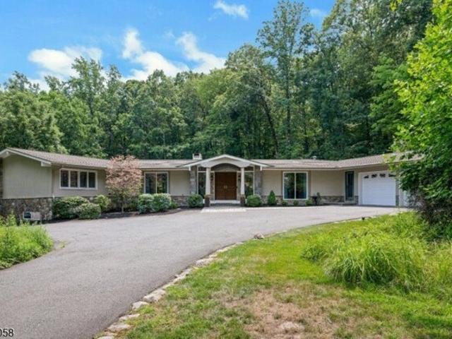 Decker Ln, Boonton Township, Home For Sale