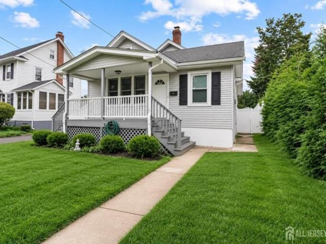 Decker Pl, Woodbridge Proper, Home For Sale
