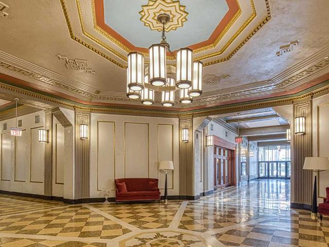 Deco at CNB 1 Bedroom Apartment for Rent at 219 E Broad St, Richmond, VA 23219 City Center