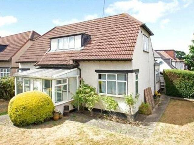 Decoy Avenue, Temple Fortune, 4 Bedroom Detached
