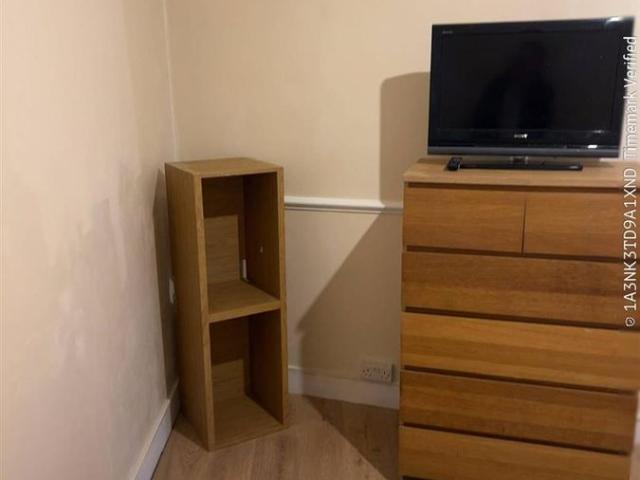 Dedworth Road, Windsor SL4, Block of flats to rent, £875 pcm | PrimeLocation
