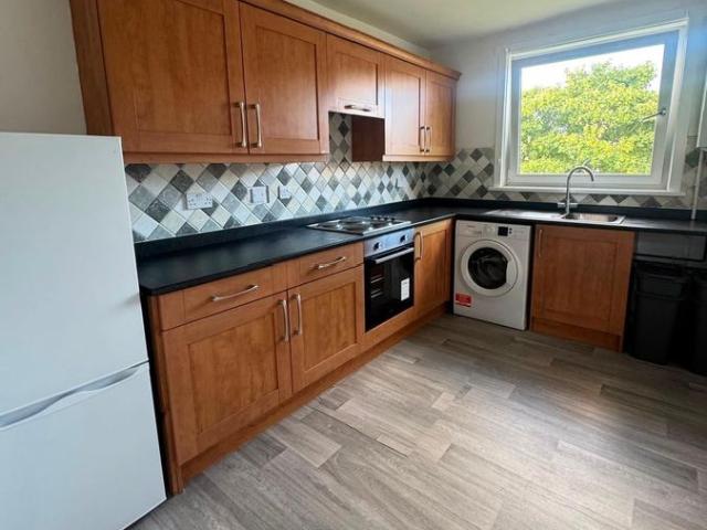 Dee Gardens, Dundee DD2, 2 bed flat to rent, £795 pcm | PrimeLocation