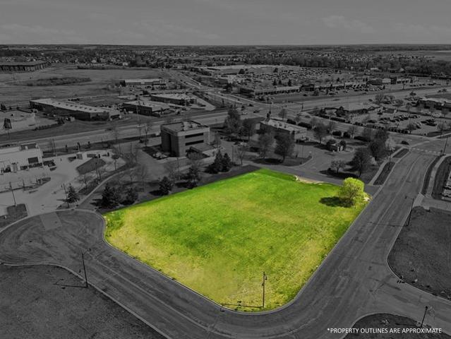 Deegan Ave, Monticello, MN 55362