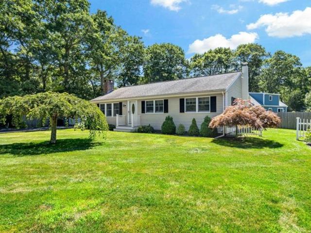Deepwood Dr, East Falmouth, Home For Sale