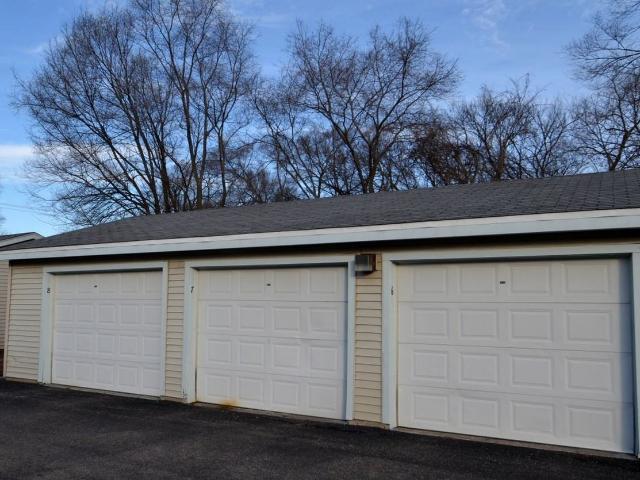 Deer Creek Apartments 3 2 Bedroom Apartment for Rent at 116 Deer Creek Ct, Jefferson, WI 53549