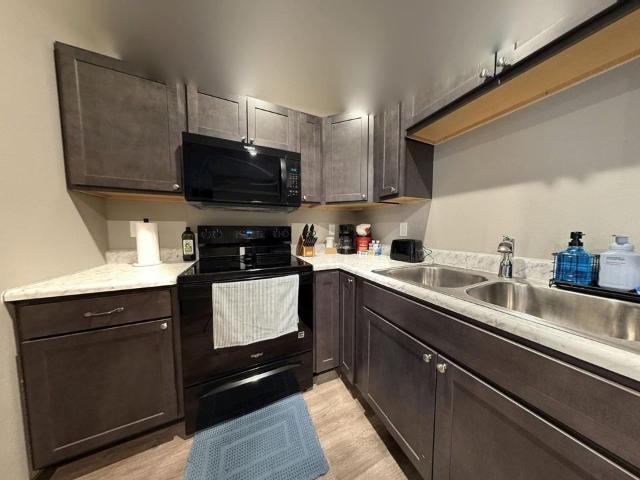 Deer Creek Apartments 3 Bedroom Apartment for Rent at 321 N 5th St, Estherville, IA 51334