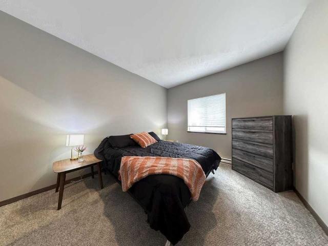 Deer Creek Apartments 2 Bedroom Apartment for Rent at 321 N 5th St, Estherville, IA 51334