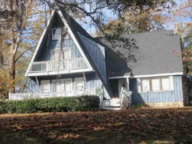 Deer Hill Dr