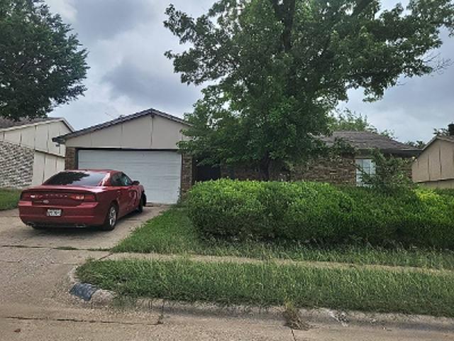 Deer Hollow Dr