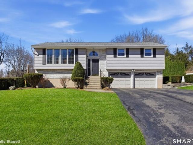 Deer Run Dr, Wolcott, Home For Sale