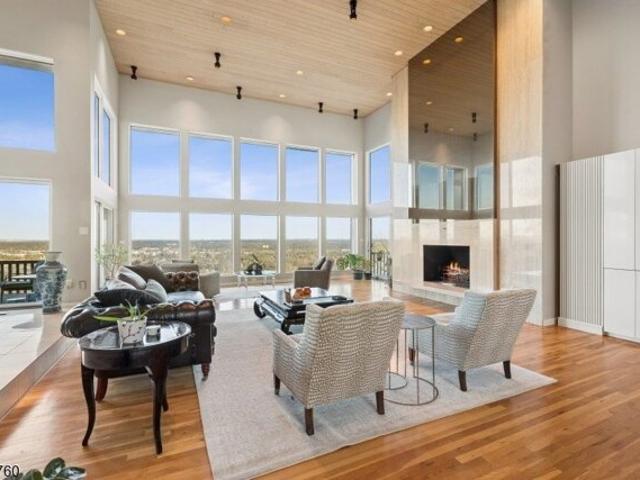 Deer Run, Green Brook, Home For Sale
