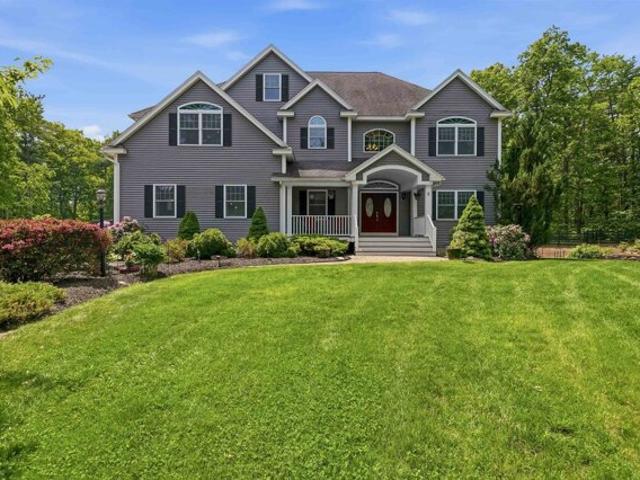 Deer Run Rd, Atkinson, Home For Sale