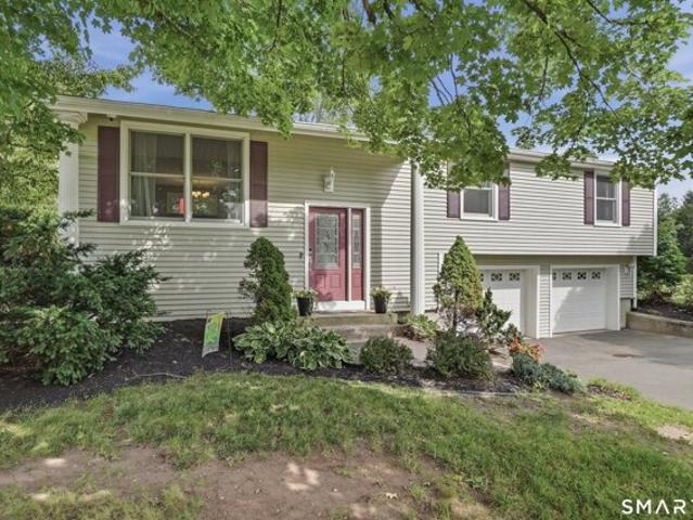 Deer Run, Southington, Home For Sale