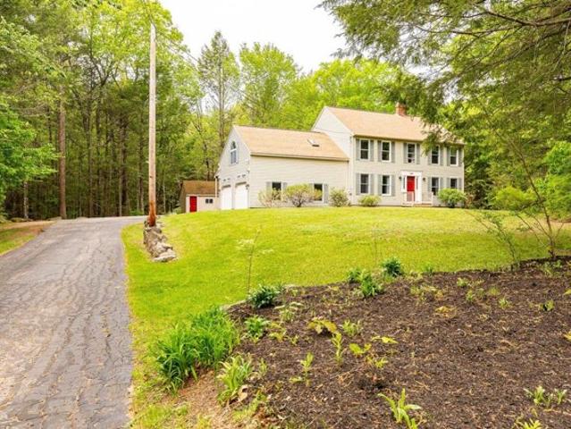 Deer Ridge Dr, Barrington, Home For Sale