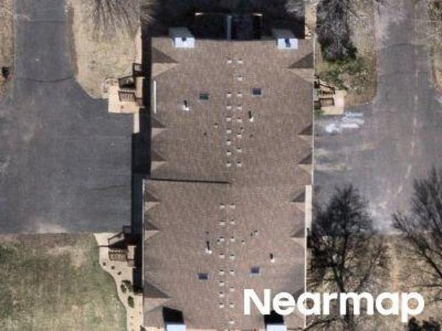 Deercliff Ln