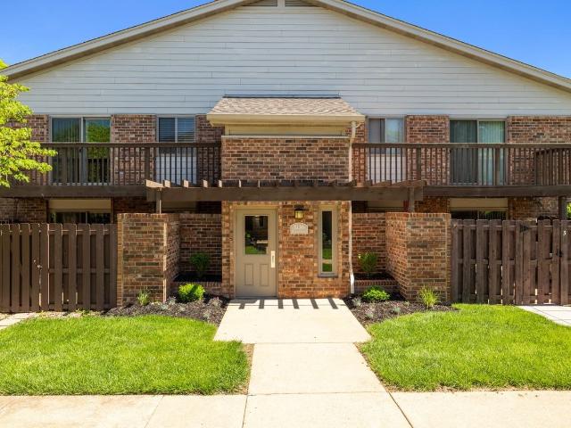 Deerfield Apartments 2 Bedroom Apartment for Rent at 5178 Deerfield Circle Dr, Concord, MO 63128 Concord