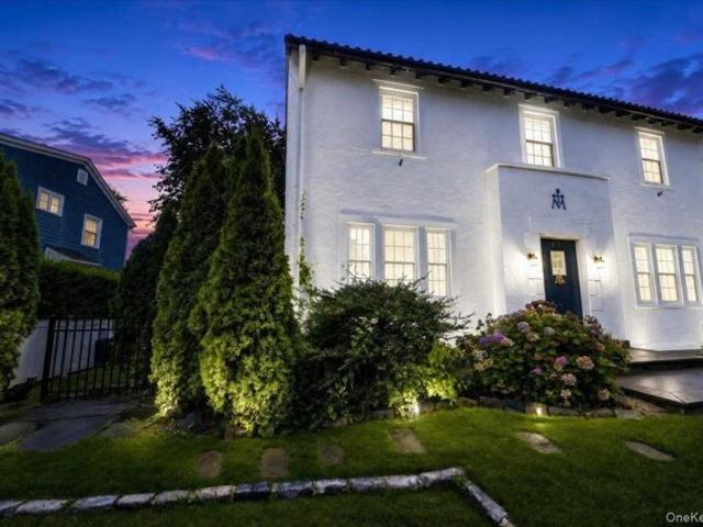 Deerfield Ave, Eastchester, Home For Sale