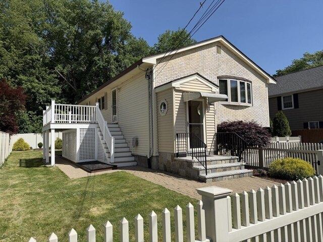 Deerfield Ave, Westwood, Home For Sale