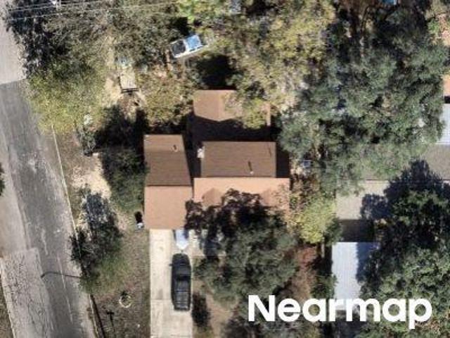 Deerfield Dr
