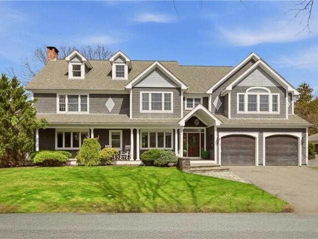 Deerfield Dr, Barrington, Home For Sale