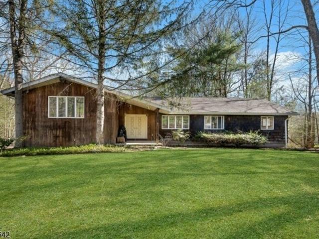 Deerhaven Ln, Jefferson Township, Home For Sale