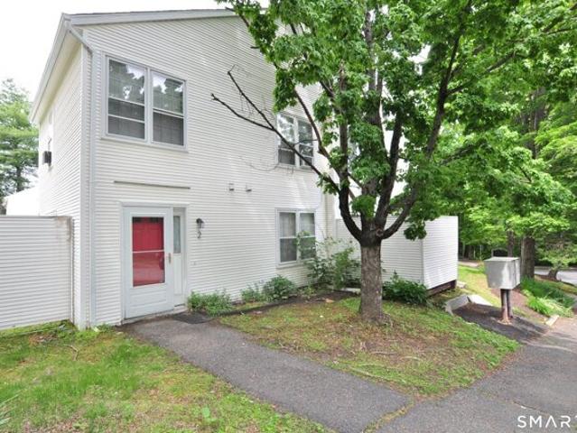 Deerwood Ln Unit,waterbury, Home For Sale