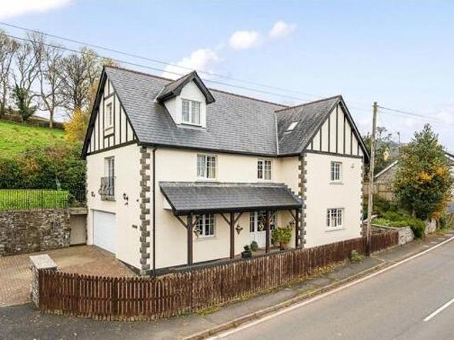 Defynnog, Brecon, 4 Bedroom Detached