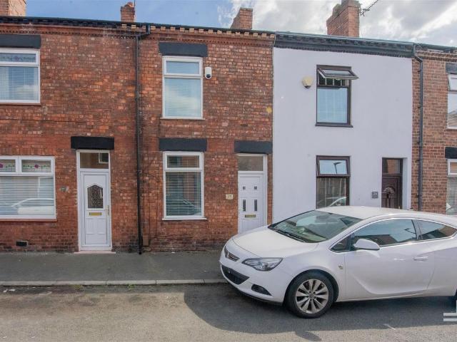 Defiance Street, Atherton, Manchester M46, 2 bed terraced house to rent, £875 pcm | PrimeLocation