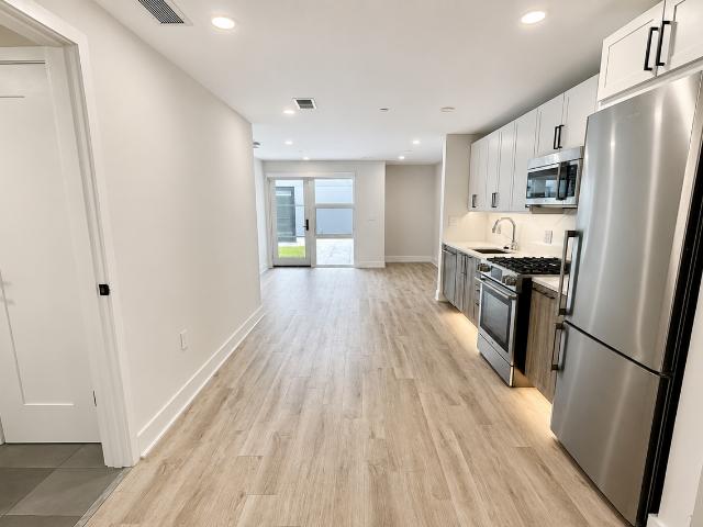 Define 14 1 Bedroom Apartment for Rent at 1716 14th St Nw, Washington, DC 20009 Logan Circle Shaw
