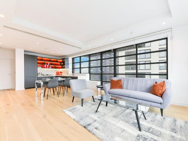 Defoe House, London City Island, London E14, 2 bed flat to rent, £3,202 pcm | PrimeLocation