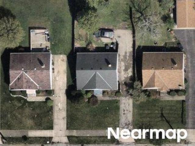 Deforest Ave