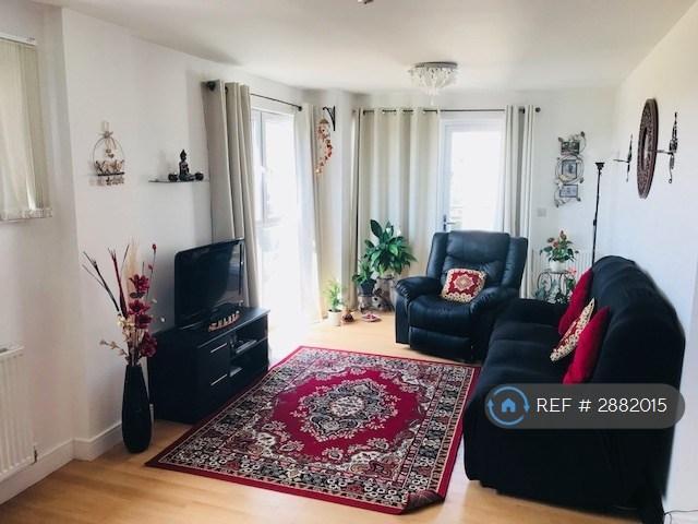 Deganham, London, RM8 3 bed flat to rent £2,200 pcm £508 pw