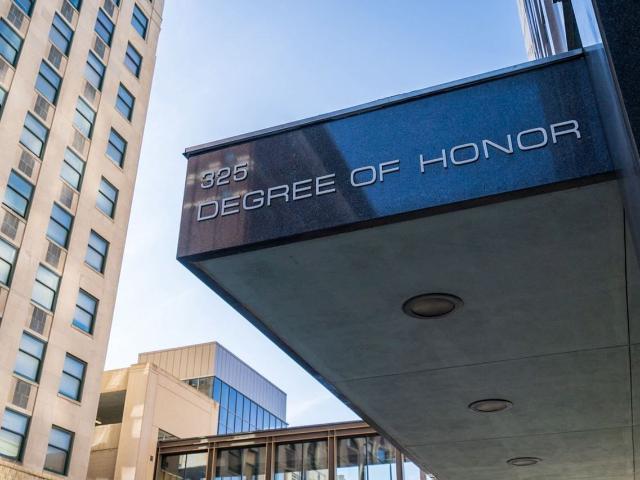Degree of Honor 2 Bedroom Apartment for Rent at 325 Cedar St, St. Paul, MN 55101 Downtown St. Paul