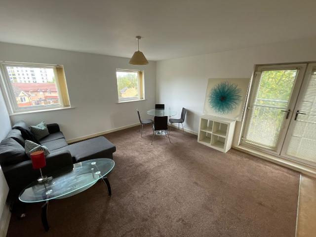 Delta Point, Salford M3, 2 bed flat to rent, £1,150 pcm | PrimeLocation