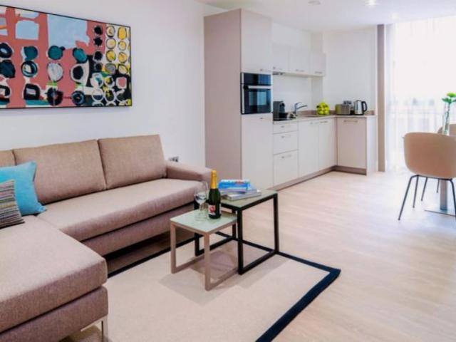 Deluxe 1 Bed Apartment